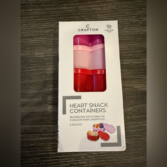 Kitchen | Brand New Heart Snack Containers Set Of 5 | Poshmark